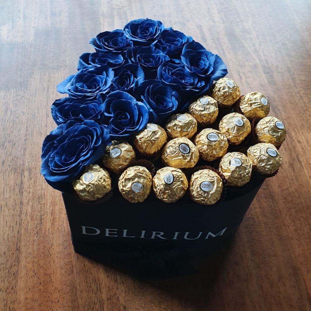 Blue Ferrero – Delirium Luxury Flowers